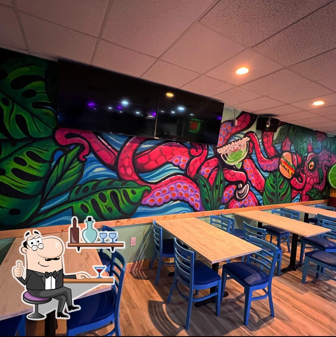 Salty Sisters Bar & Grill in Cocoa Beach - Restaurant menu and reviews