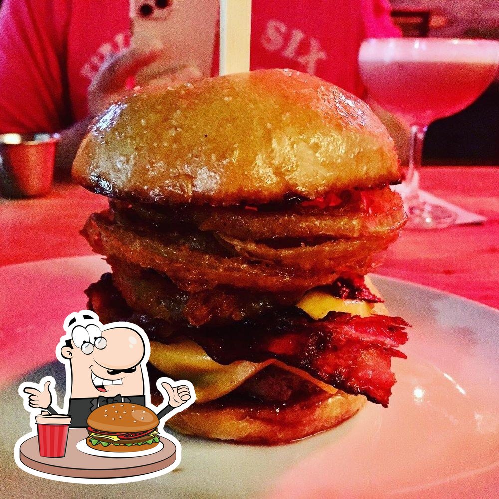 Pub y bar Pink's Hot Dogs BGC, Taguig, Ground Floor - Carta del ...