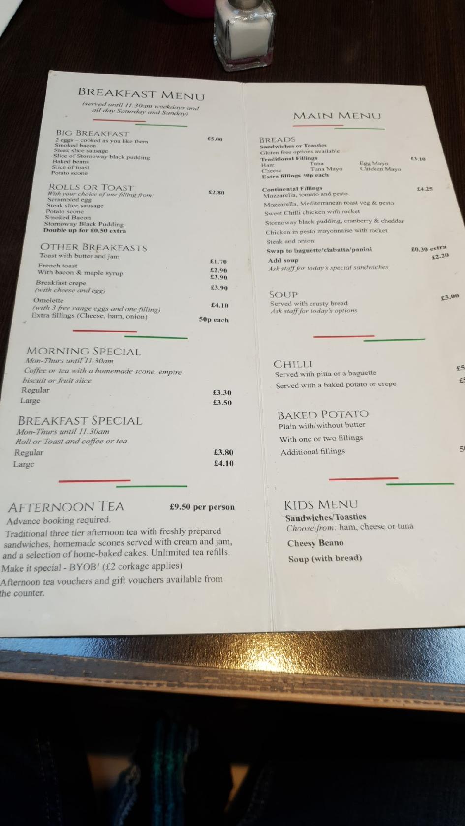Menu at Benvenuti cafe, Dumbarton