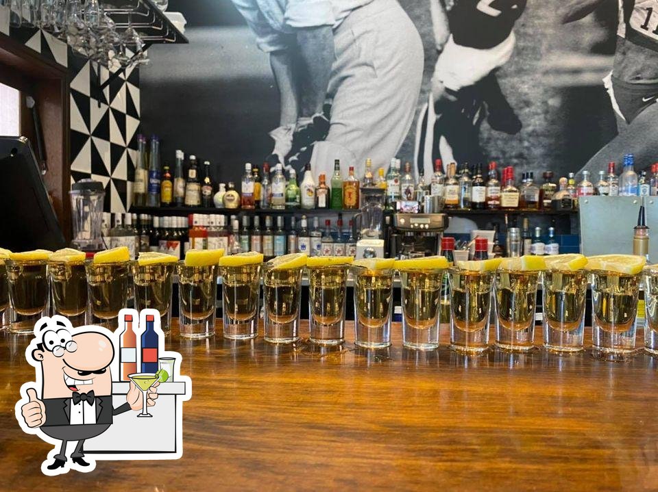 The Harbour Sports, Bar, Grill in Secret Harbour - Restaurant reviews