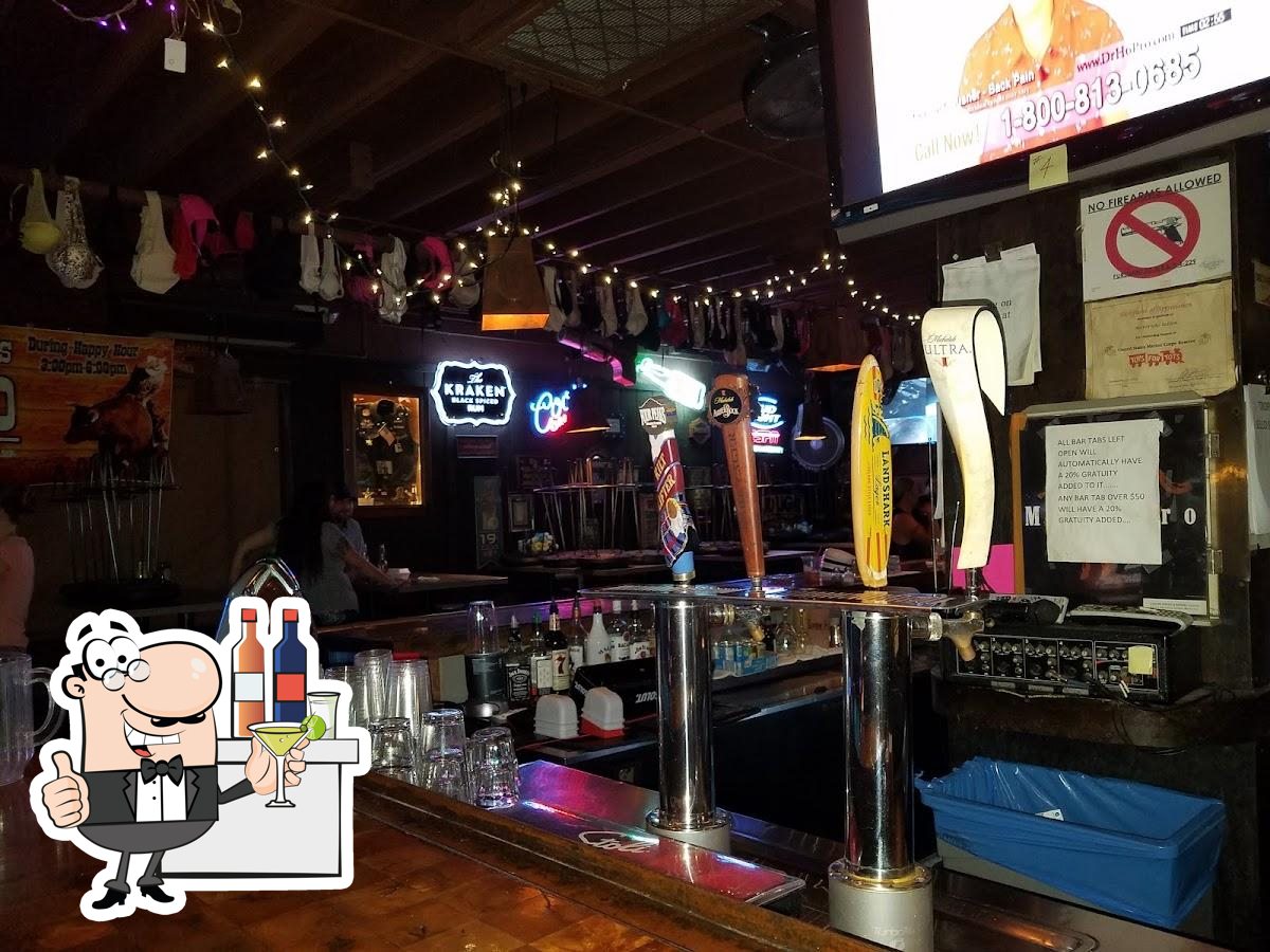 Maverick Saloon in Phoenix - Restaurant menu and reviews