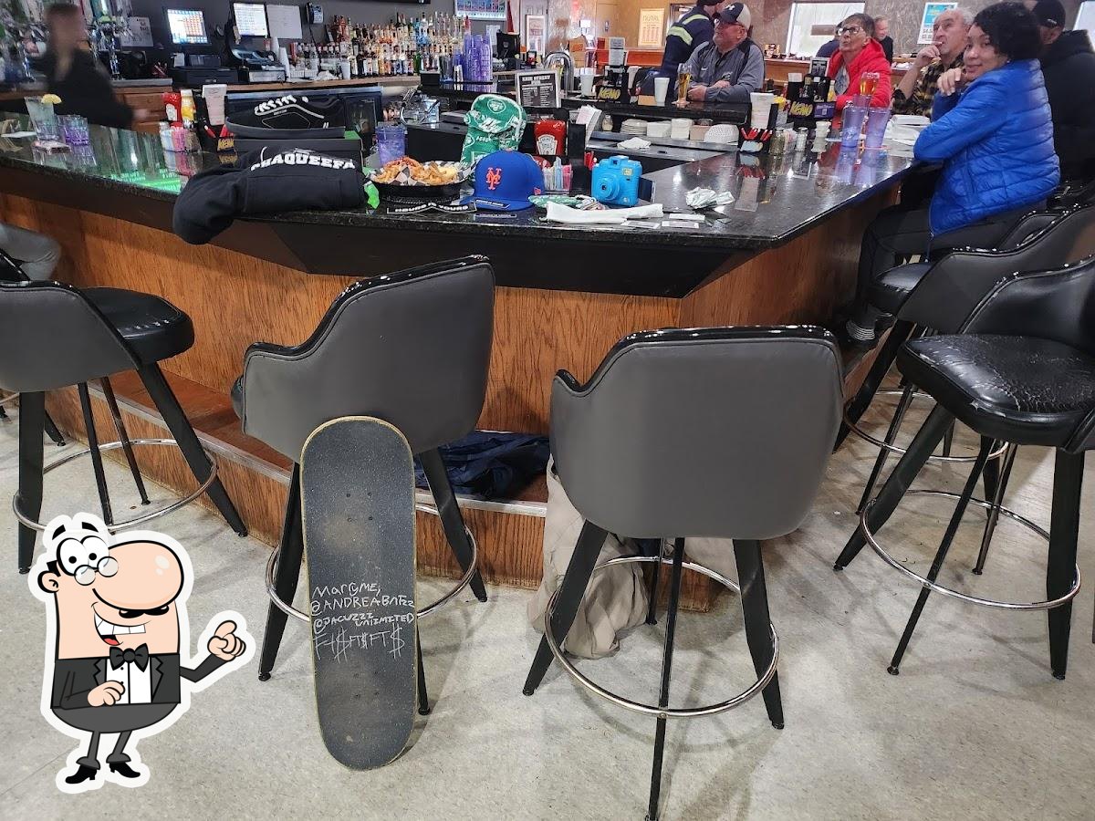 Erie Street Pub, Massillon - Restaurant menu, prices and reviews