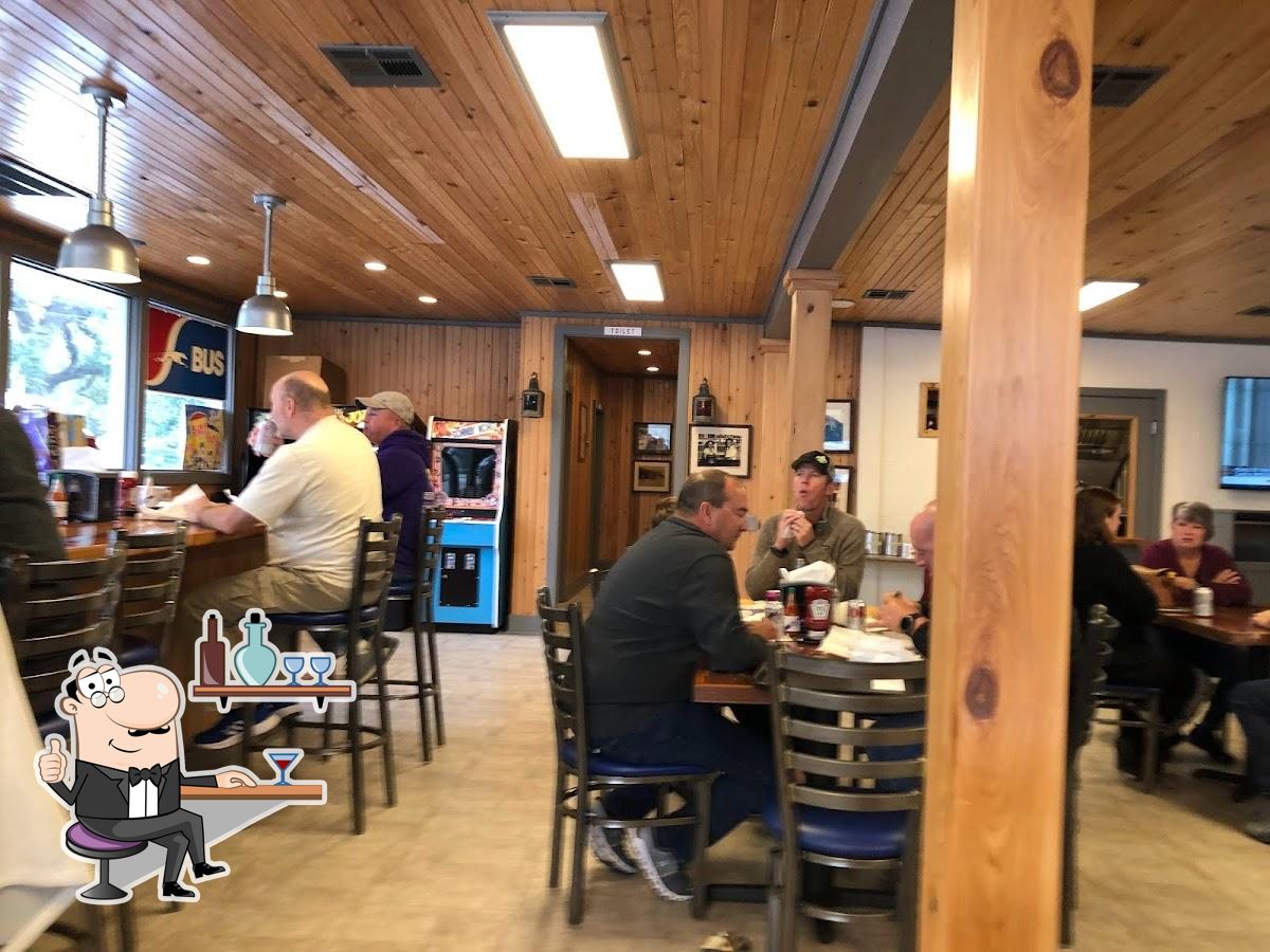 Dave & Jerry's Sandwich Shop, Mandeville - Restaurant menu, prices and ...