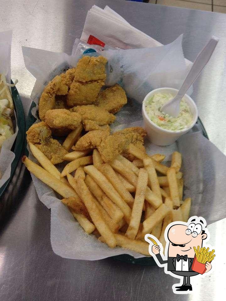 Sharks Fish & Chicken, 1616 W Third St in Dayton - Restaurant menu and ...
