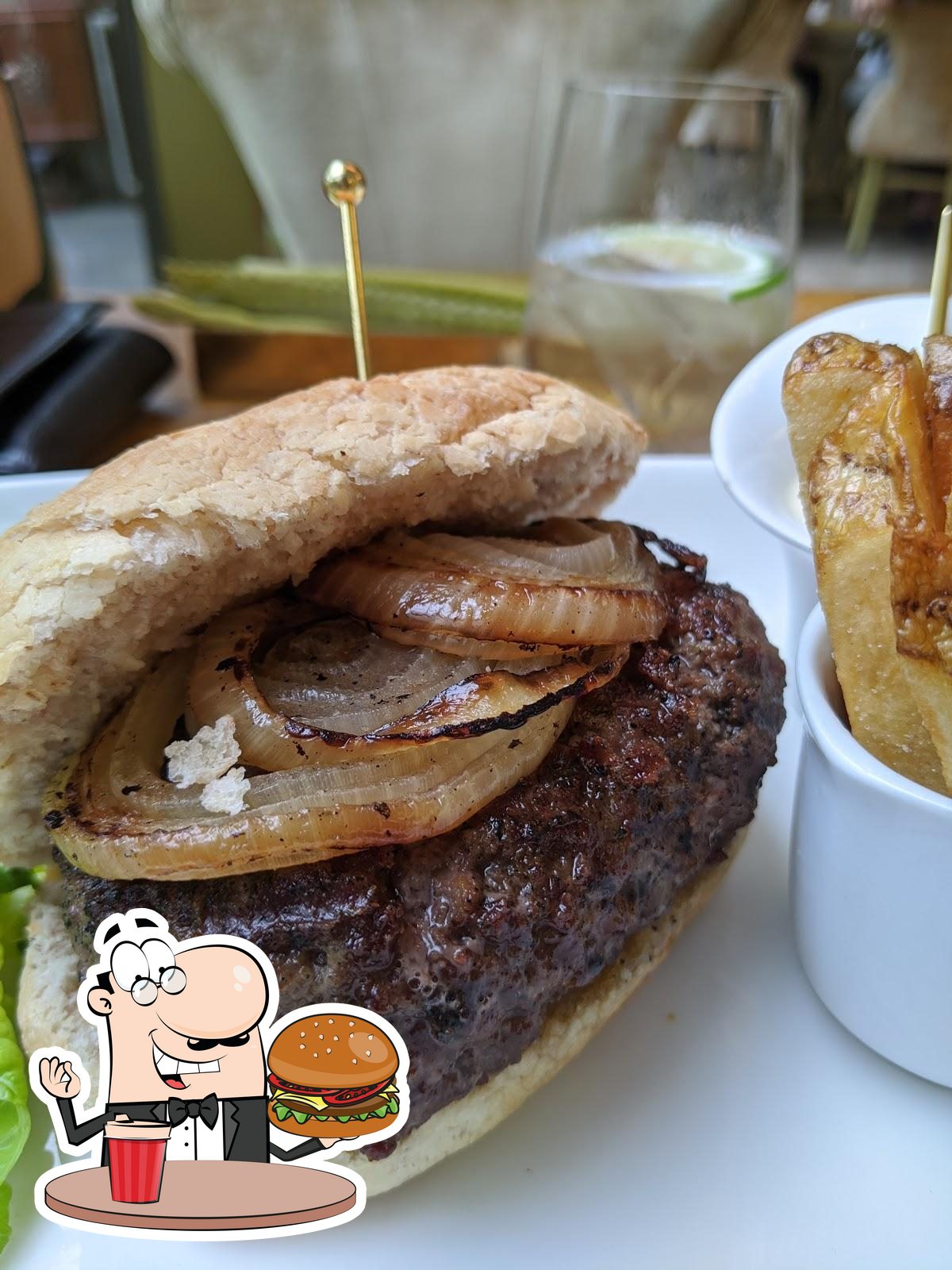 Lusso cafe, Makati - Restaurant menu and reviews