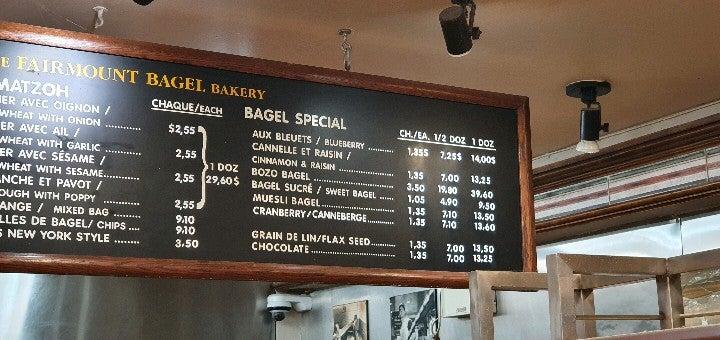 Menu at Fairmount Bagel fast food, Montréal