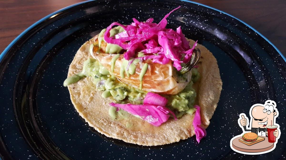 Villa Azteca in Salinas - Restaurant menu and reviews
