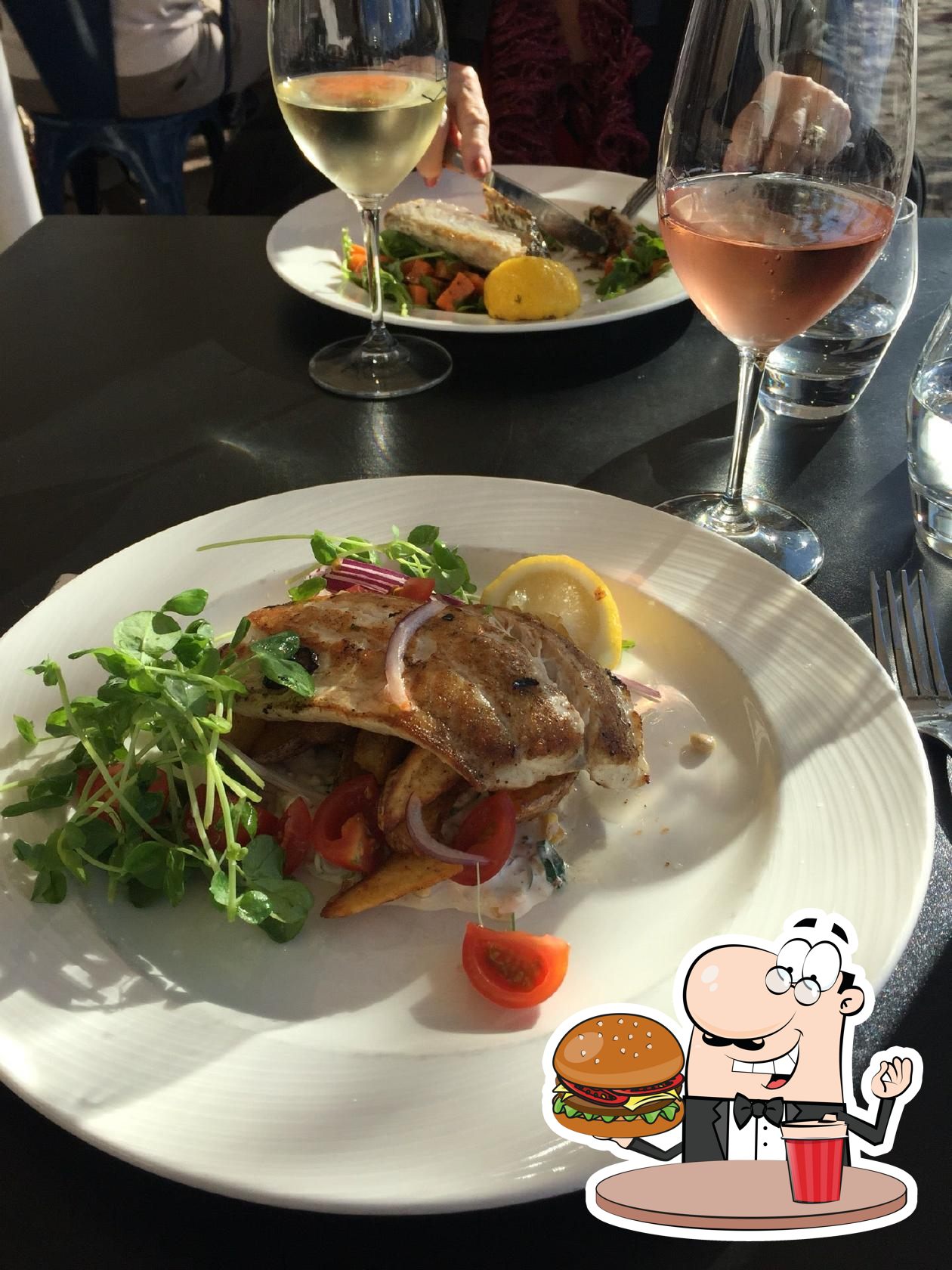 The Royal on the Waterfront in East Perth - Restaurant menu and reviews
