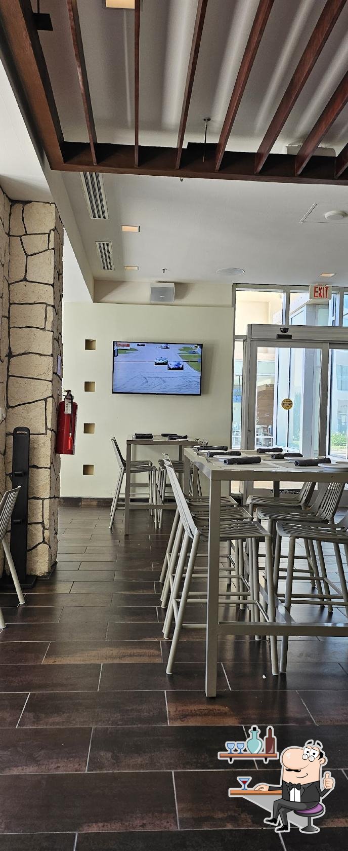 Duna Sports Bar, Cancún - Restaurant menu, prices and reviews