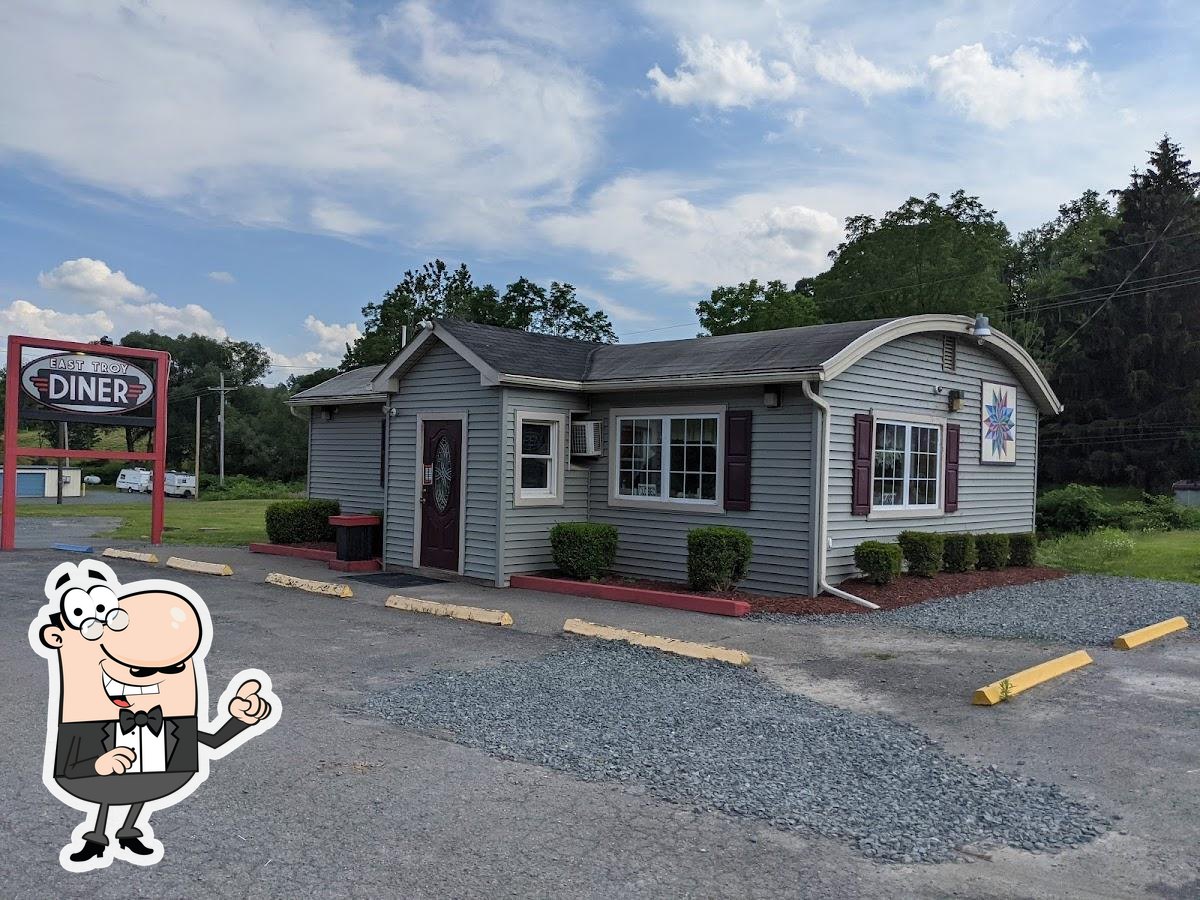 East Troy Diner in Troy - Restaurant reviews