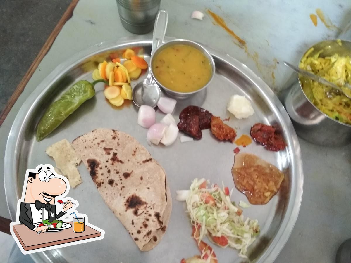 Shreenath Dining Hall - Famous, Dwarka - Restaurant reviews