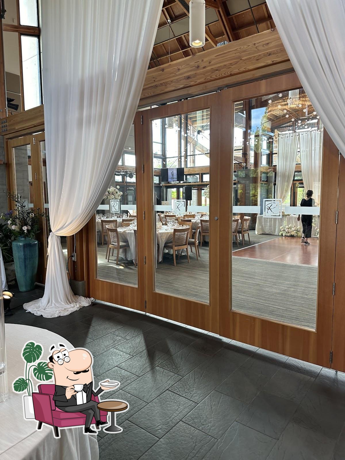 Riverway Clubhouse, Burnaby - Restaurant menu, prices and reviews