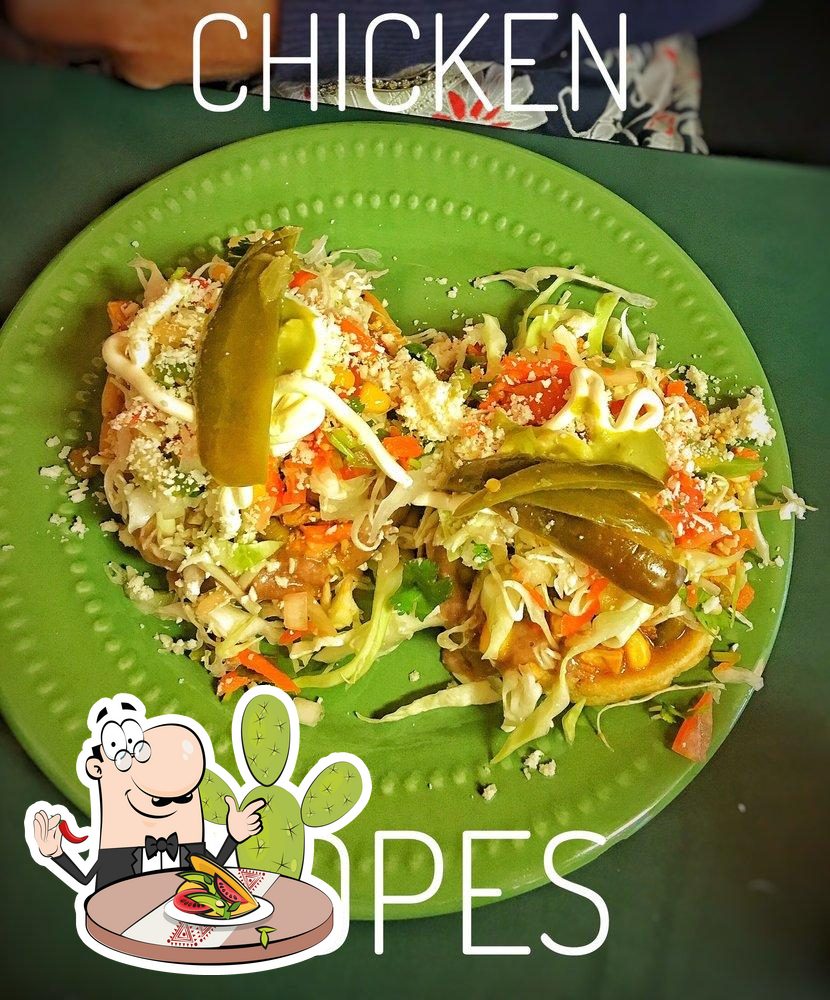 Taqueria El Chavo in Cashmere - Restaurant menu and reviews