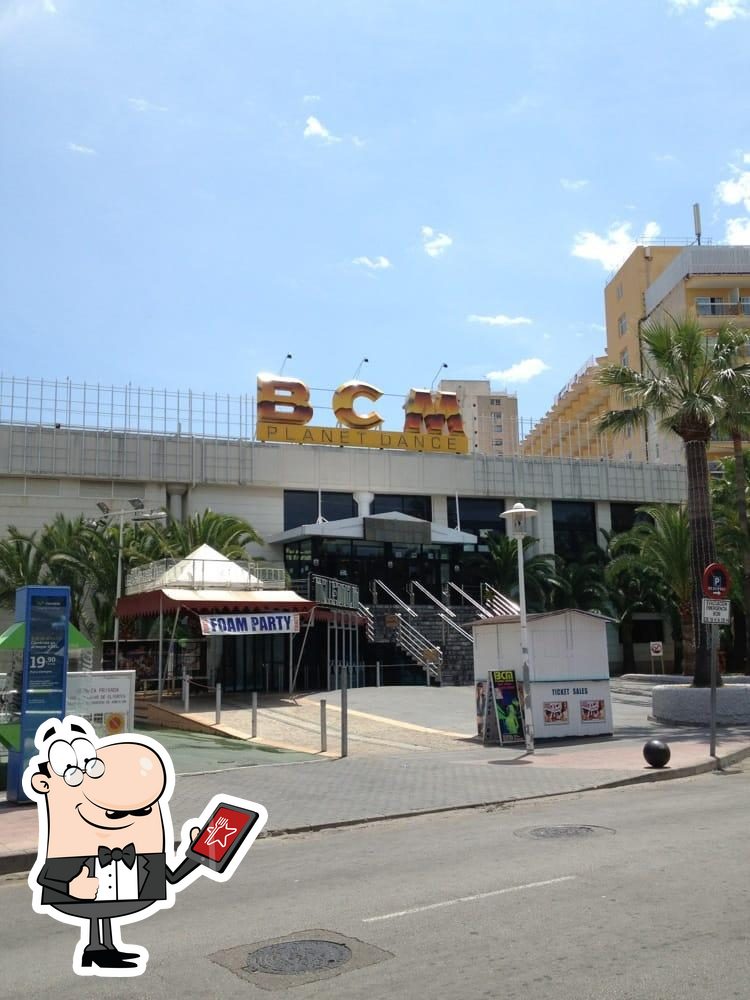 BCM Planet Dance in Magaluf - Restaurant reviews