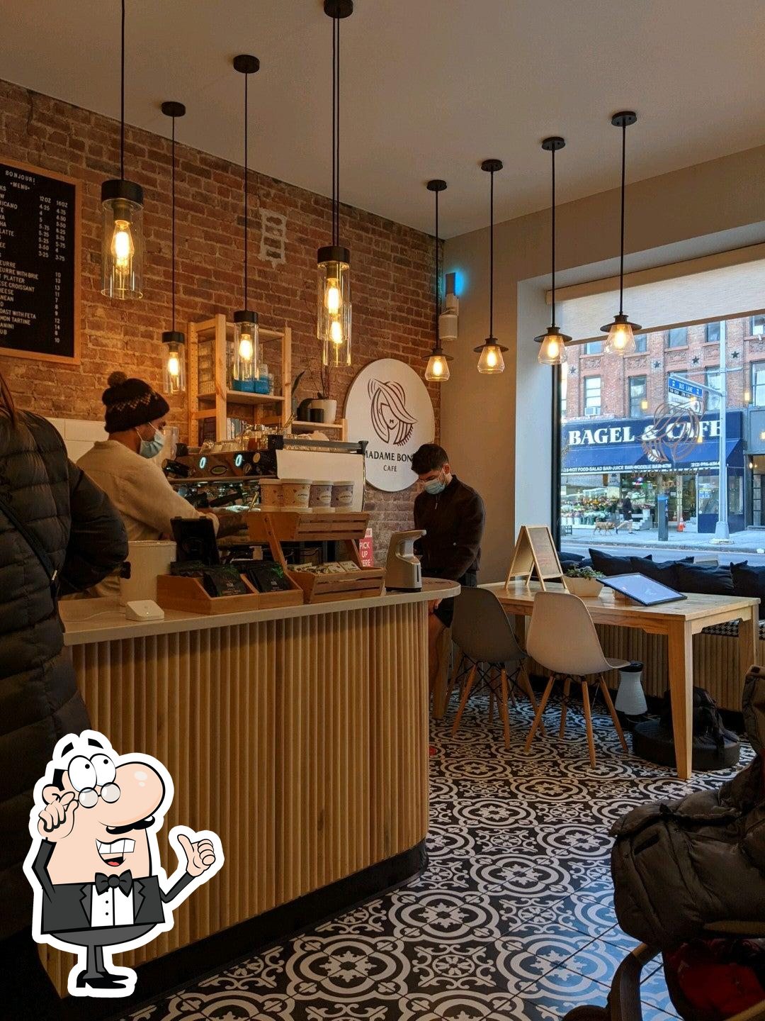 Madame Bonté Café, 1834 2nd Ave in New York City - Restaurant reviews