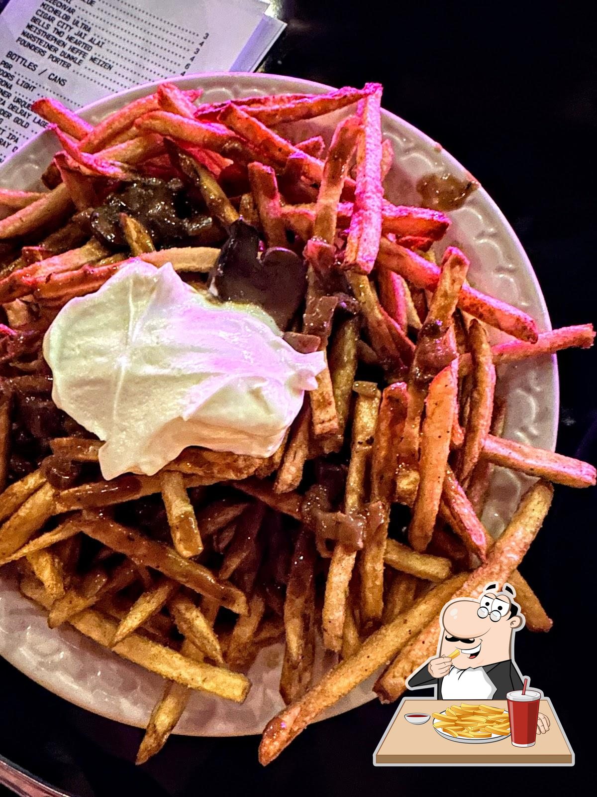 Oak Parker in Oak Park - Restaurant menu and reviews