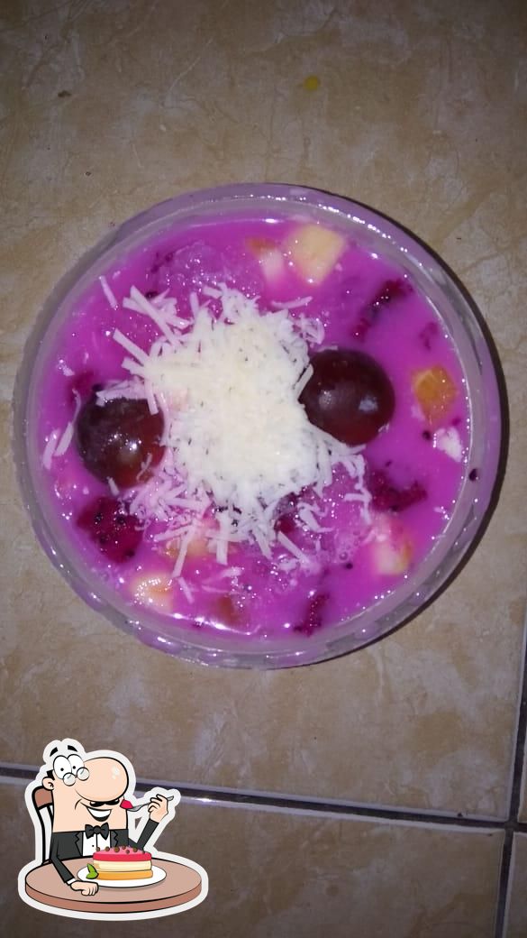 Mega Mendung Cafe' - Restaurant menu, prices and reviews