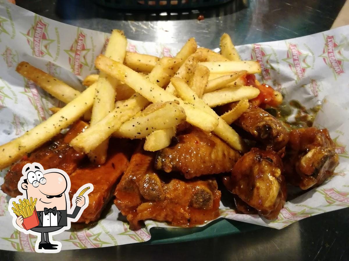 Rebel Wings Plaza del Angel, Cancún - Restaurant menu, prices and reviews