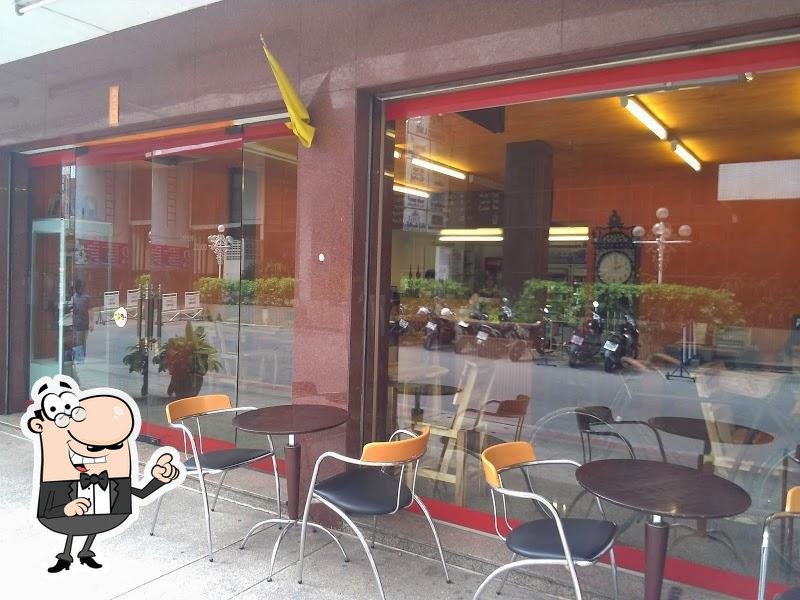 Restaurante 8 bit-house, Bangkok - Opiniones del restaurante