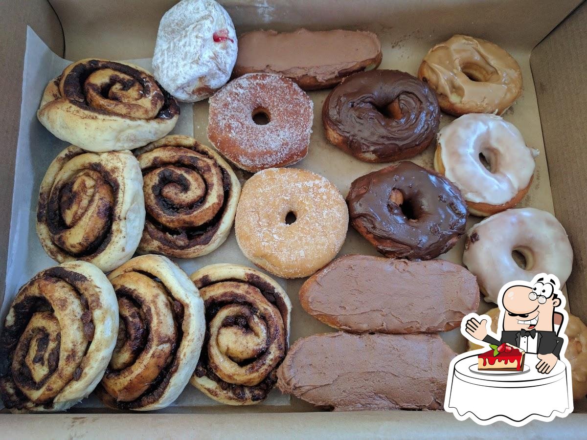 Maple Leaf Bakery, Moose Jaw - Restaurant menu, prices and reviews