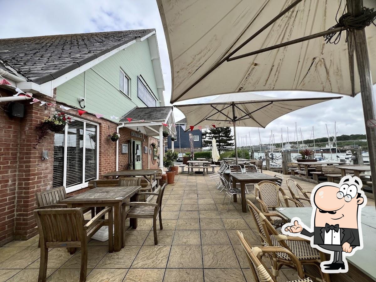 The Lifeboat, East Cowes - Restaurant menu, prices and reviews