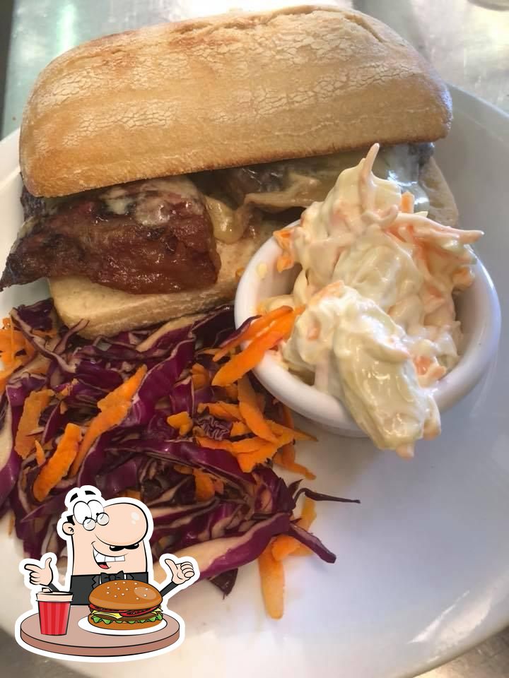 The Greyhound, 23 Tong Ln in Bradford - British restaurant menu and reviews