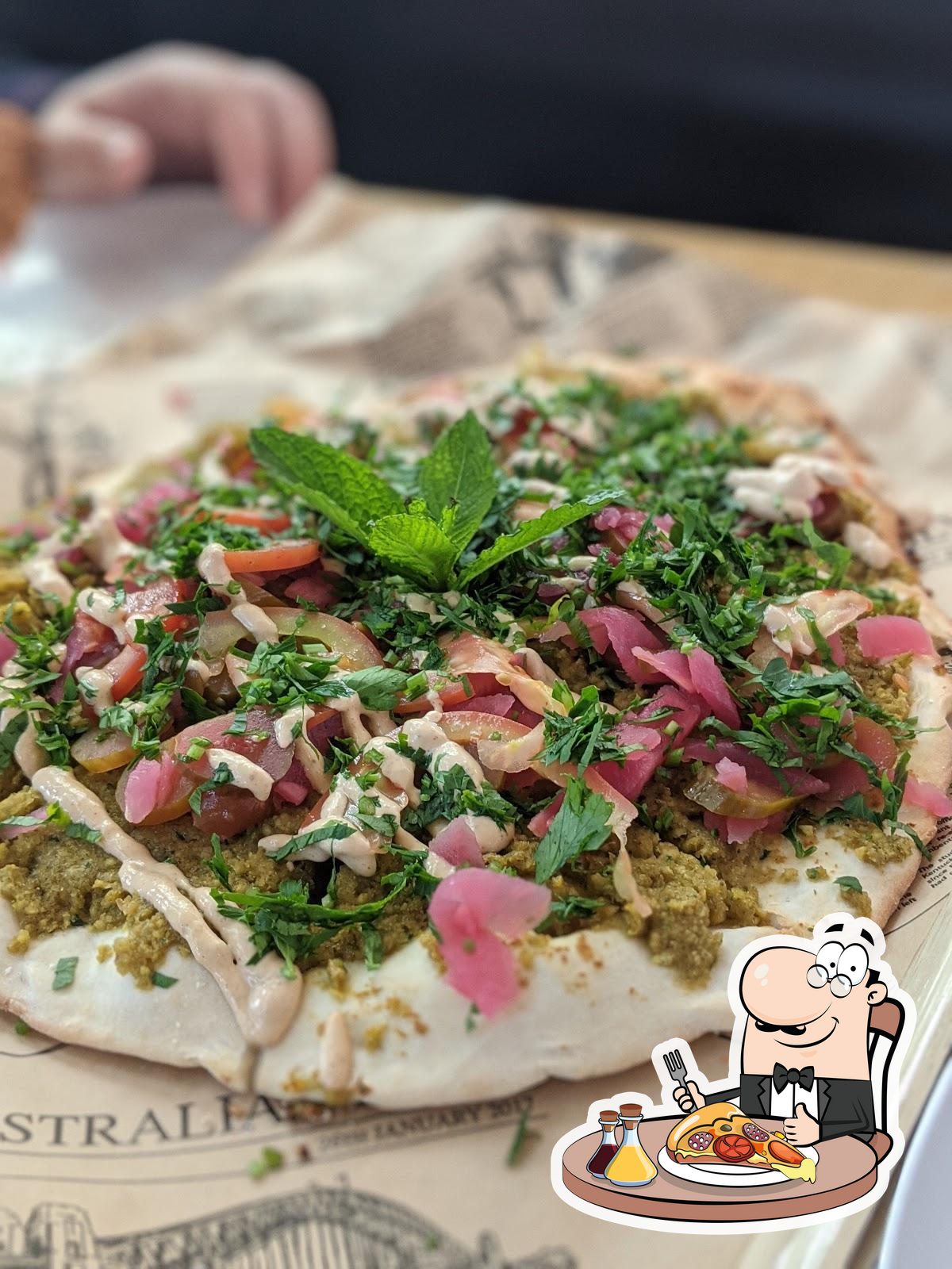 AL Manoosh Lebanese Bakery and More in Mawson - Restaurant reviews