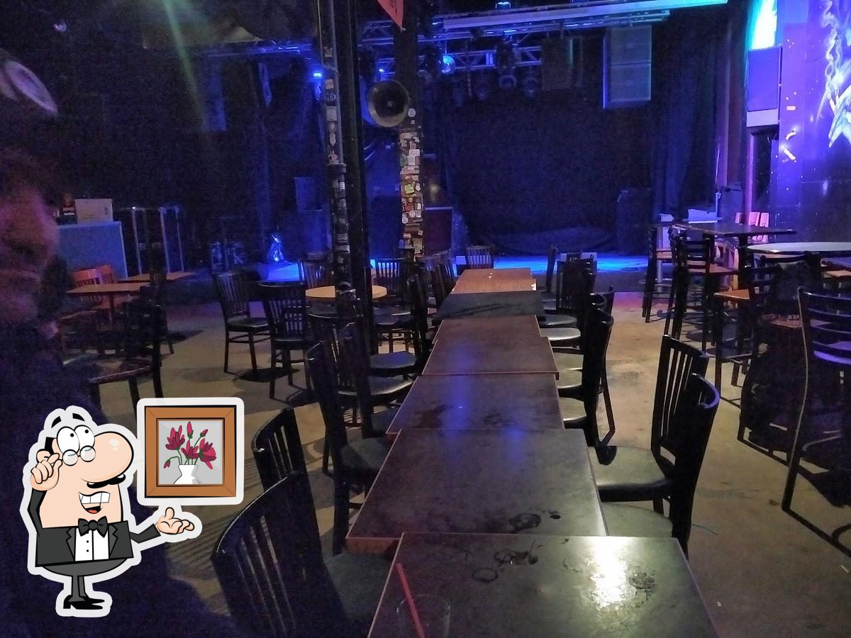 The Vat Pub in Red Deer - Restaurant reviews