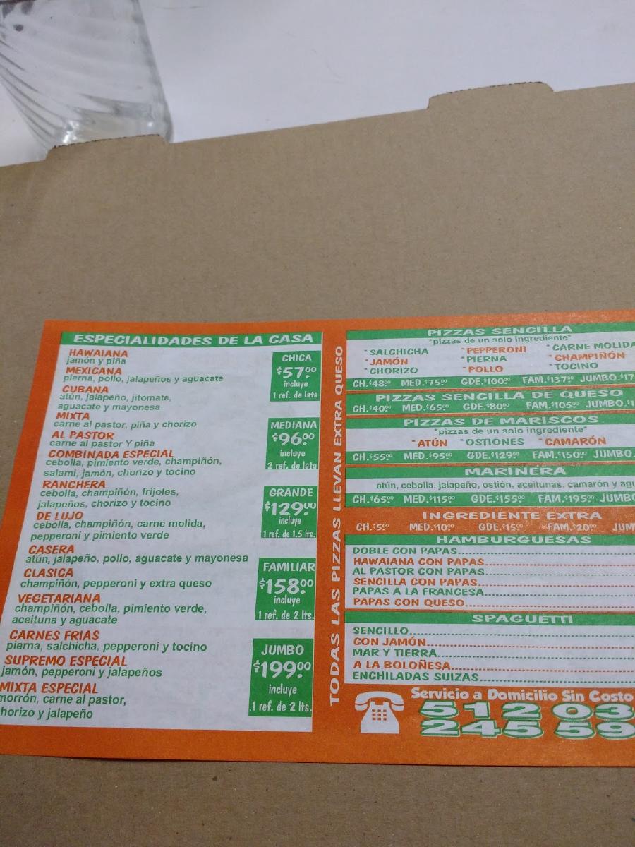Menu at Supremo Pizza restaurant, Cuernavaca