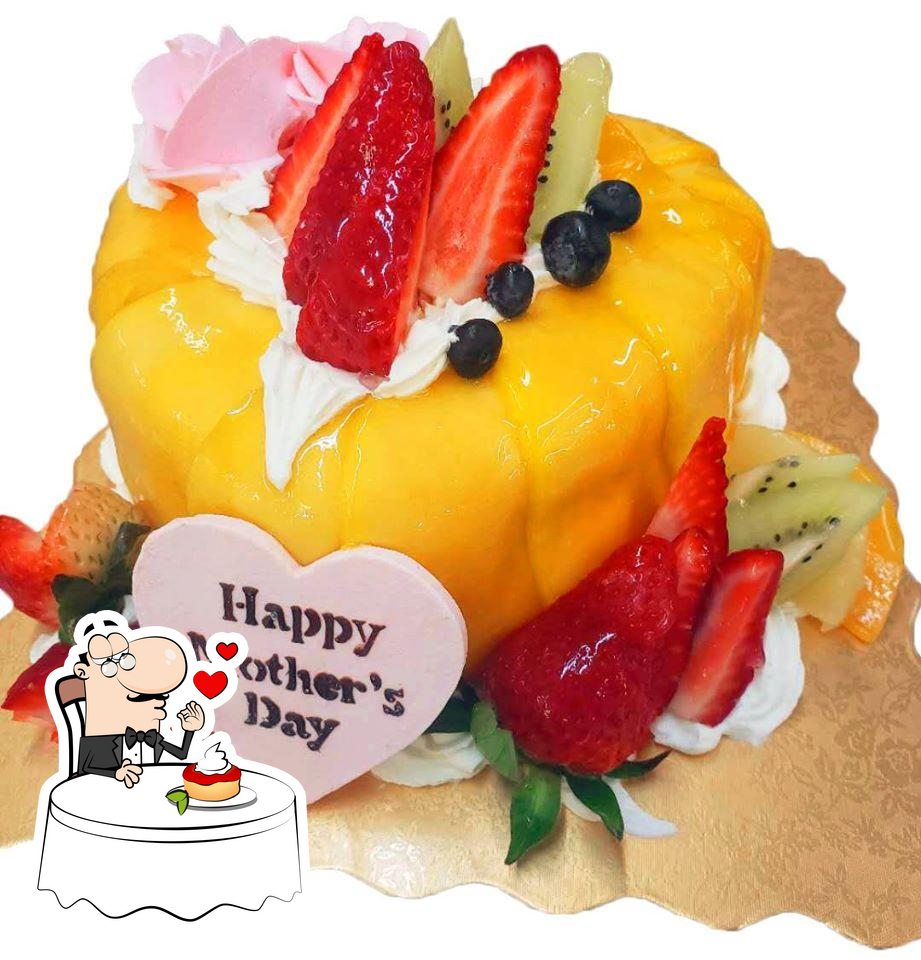 Maxim's Bakery CF Richmond Centre, 6551 No. 3 Rd #1310 in Richmond ...