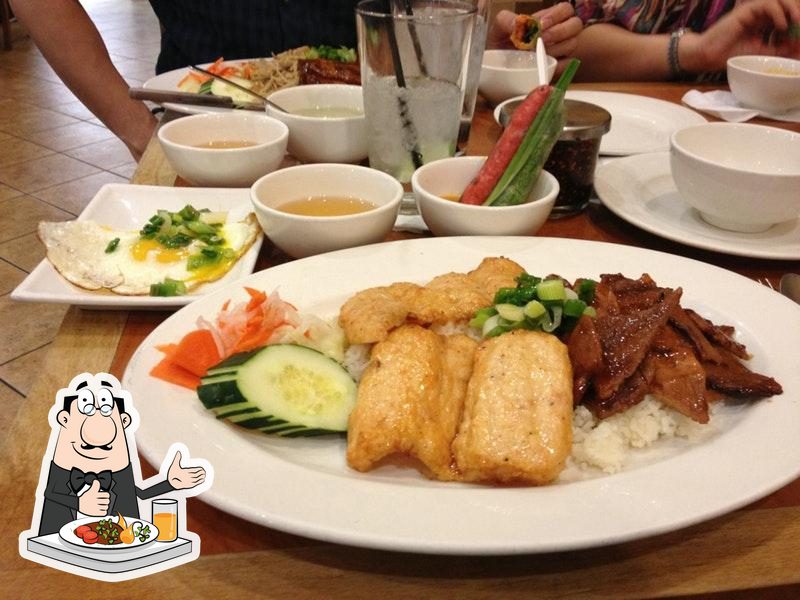 Restaurante Com Tam Thuan Kieu, Mesa - Carta del restaurante y opiniones