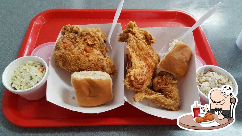 Leader's Fried Chicken in Gonzales - Restaurant menu and reviews