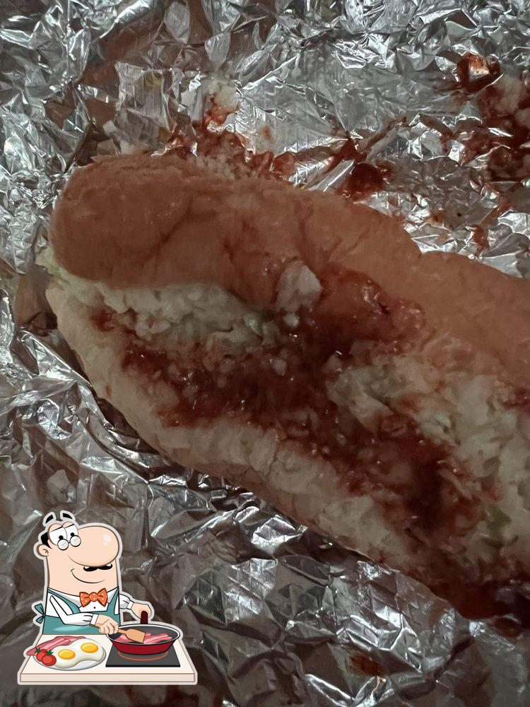 Gus's Hot Dogs, 71 Church St in Mountain Brook - Restaurant menu and ...