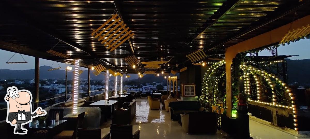 SKYDECK ROOFTOP RESTAURANT, Udaipur - Restaurant reviews