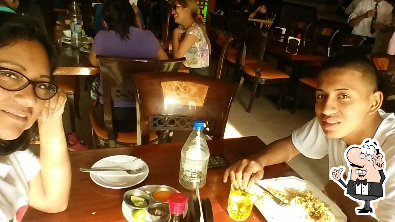 Restaurante Chifa Yi Lu Fa, Ventanilla - Opiniones del restaurante