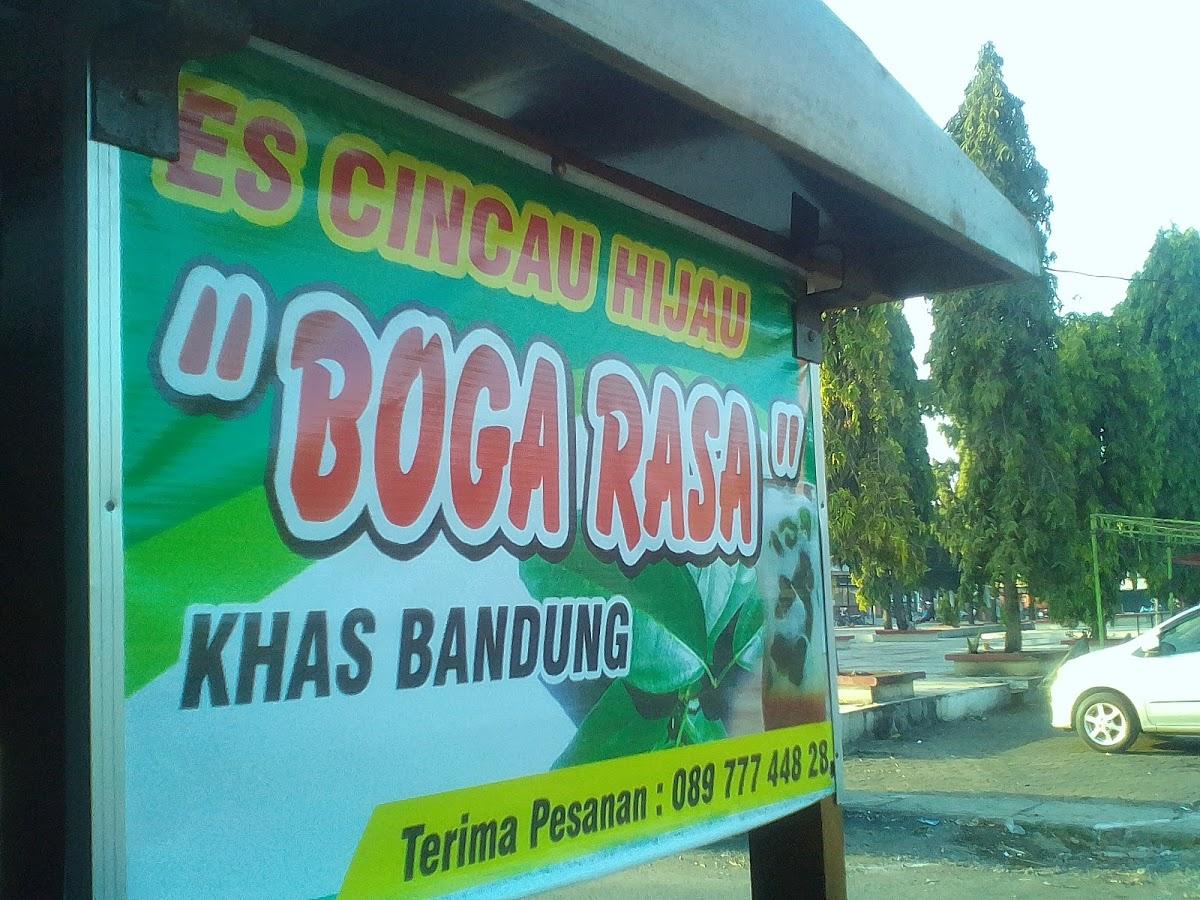 Es Cincau Hijau Khas Bandung cafe, Pecangaan