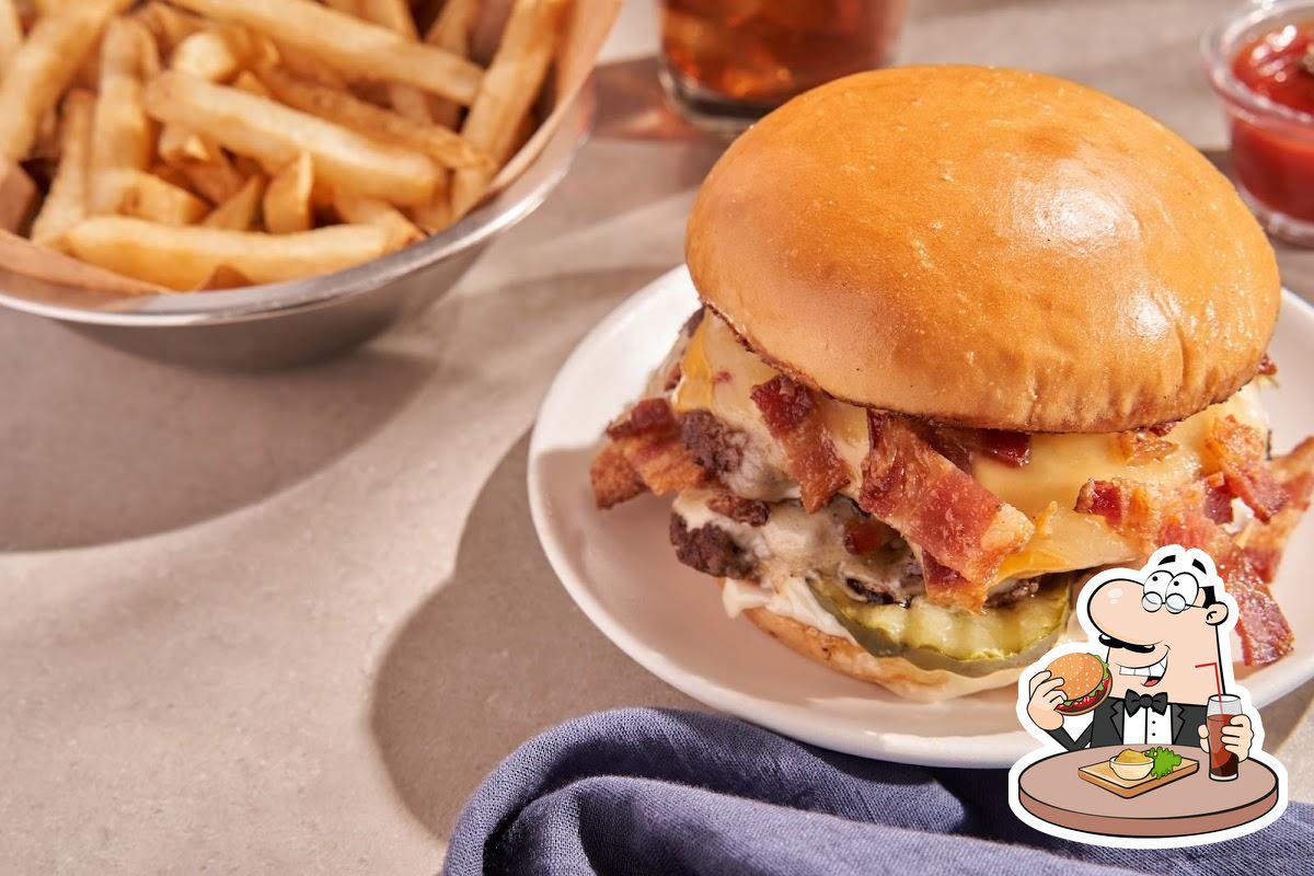 Society Burger in Broken Arrow - Restaurant menu and reviews