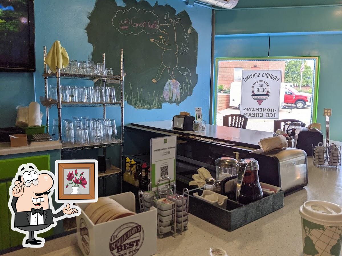 Greengrass Cafe in La Crosse - Restaurant menu and reviews