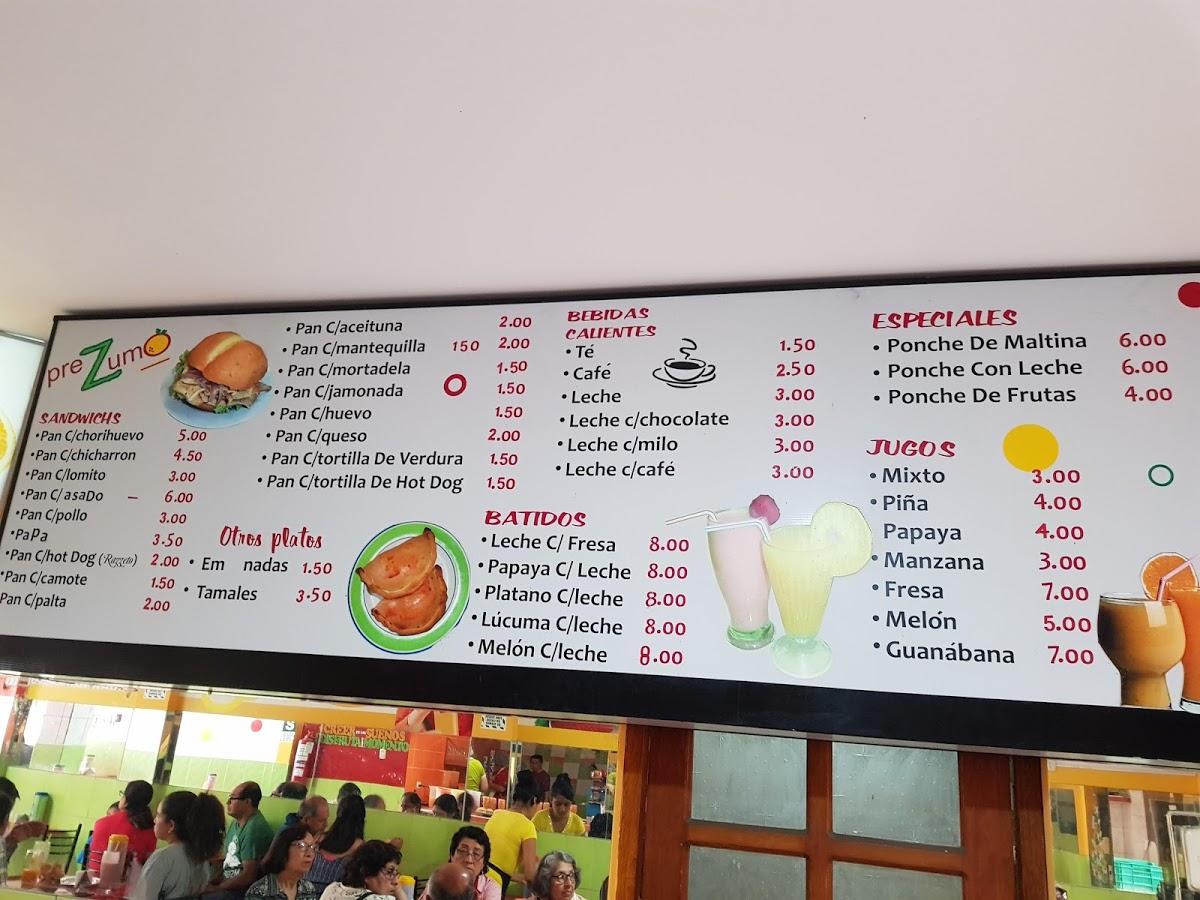 Menu at Juguería Prezumo cafe, Trujillo