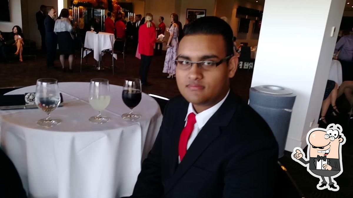 Moonee Valley Racing Club in Moonee Ponds - Restaurant reviews