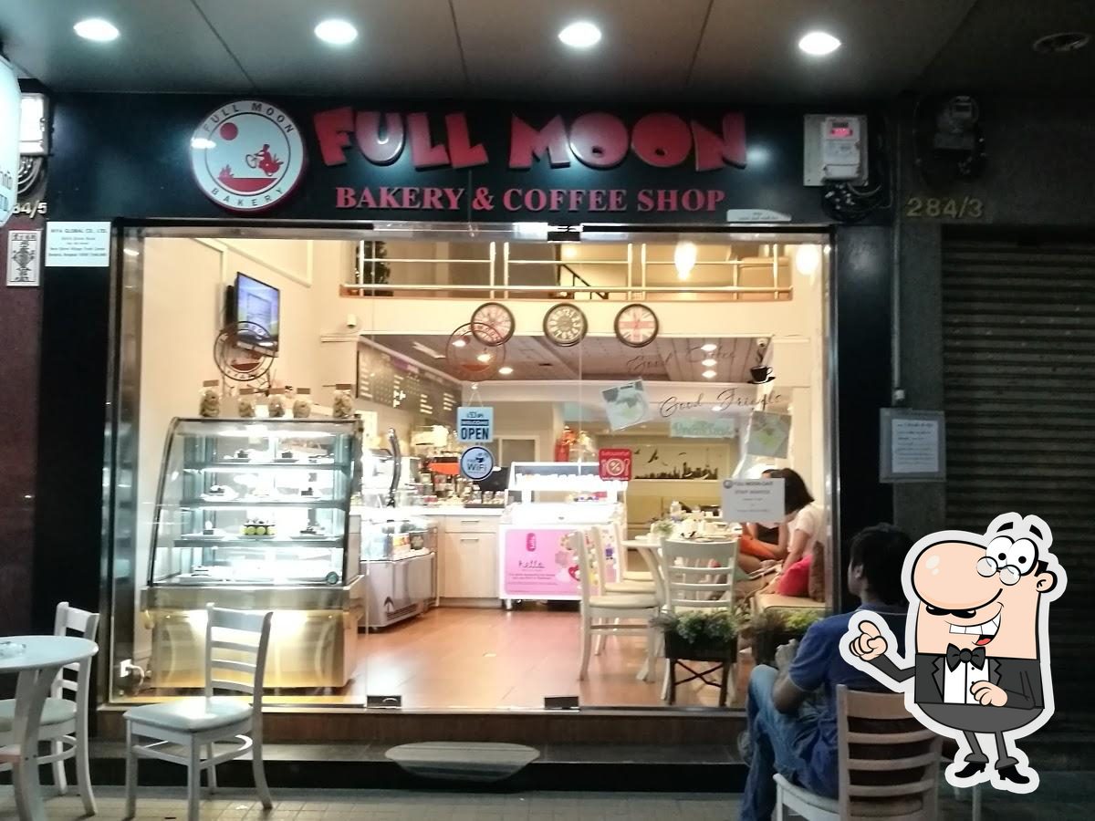 Full Moon Bakery & Coffee Shop, Bangkok, 284/4 Si Lom - Restaurant reviews