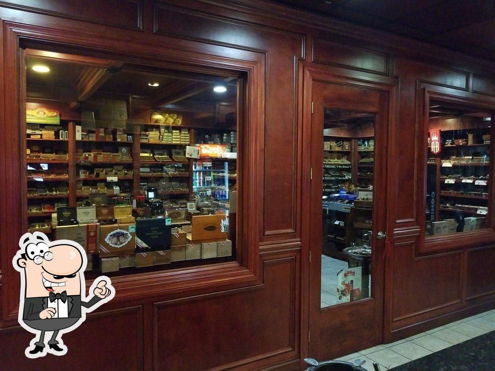 Ultimate Lounge in Villa Park - Restaurant reviews