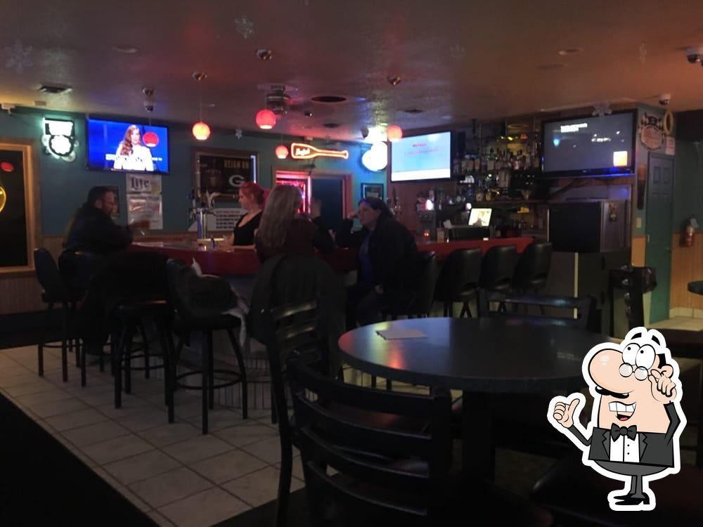 Corner Club Bar in Milwaukee - Restaurant reviews