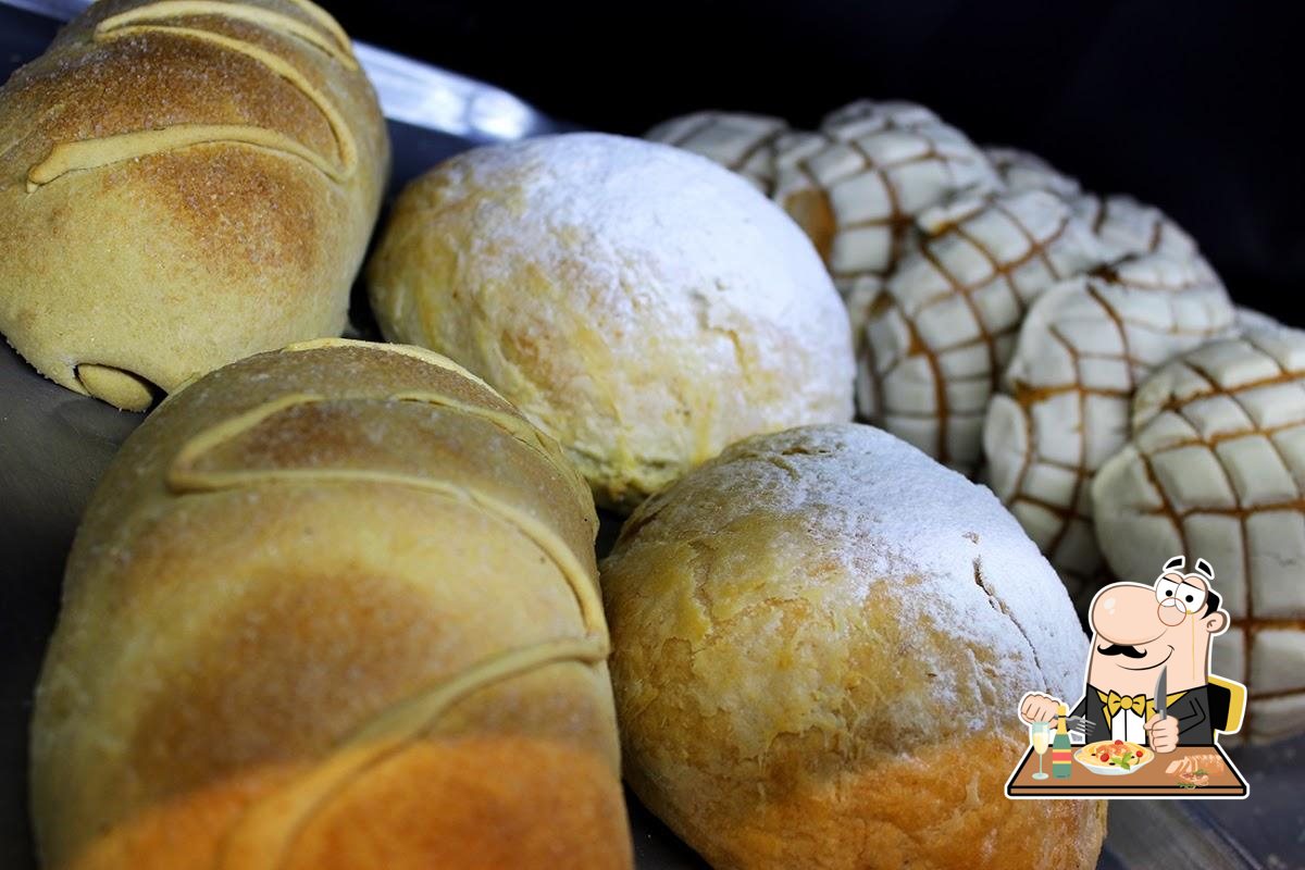 Panadería, Repostería y Pastelería La Familia, Merida, No. x 22 y 24 ...
