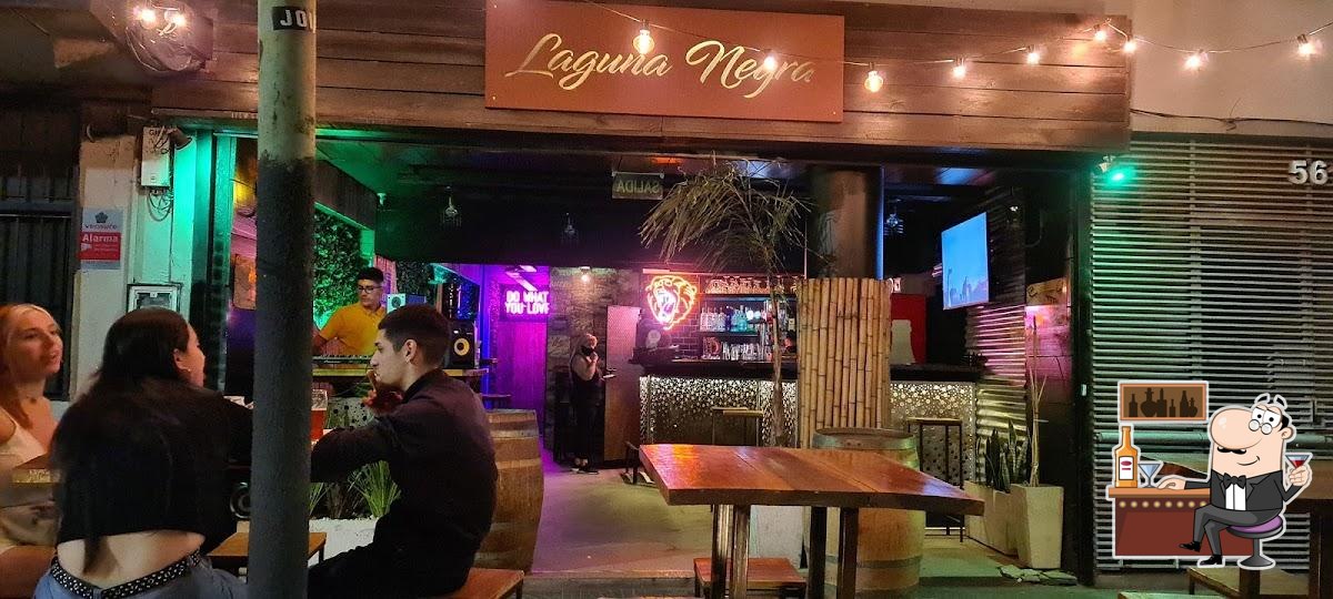 LAGUNA NEGRA pub & bar, Buenos Aires, Cnel. Niceto Vega 5613 ...