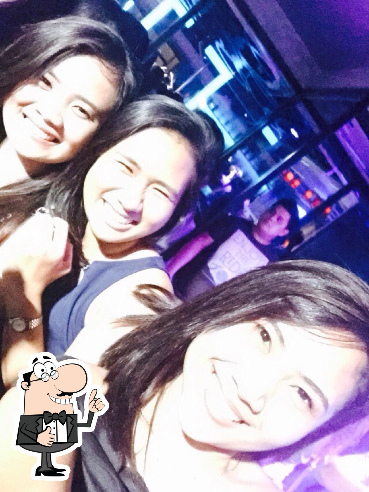 Aura VIP Lounge pub & bar, Iloilo City - Restaurant reviews