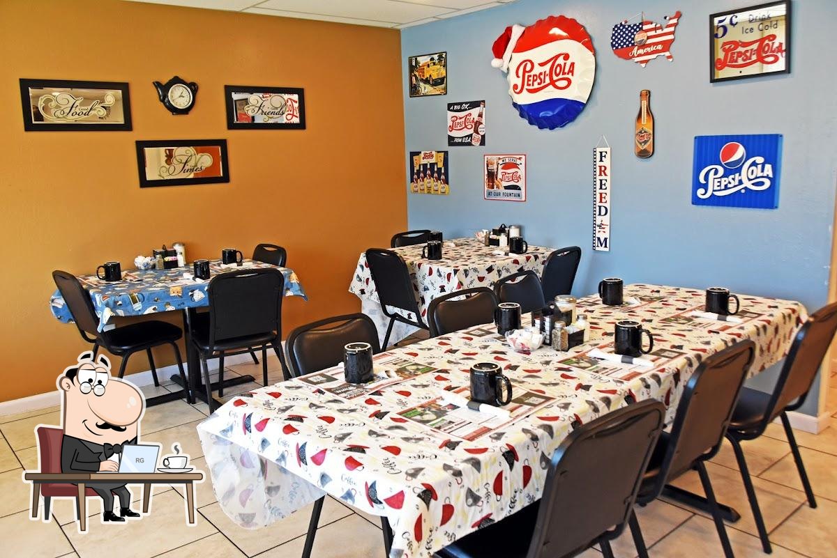 Stateline Cafe, Beloit - Restaurant menu, prices and reviews