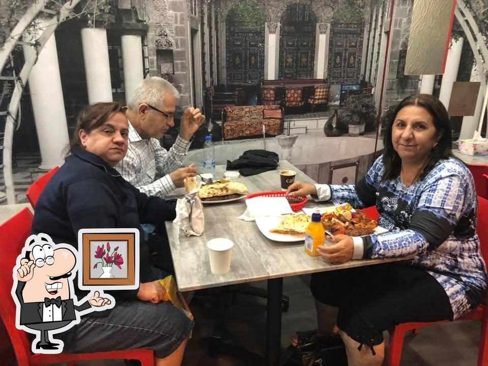 Al Basha Grill in Fairfield Heights