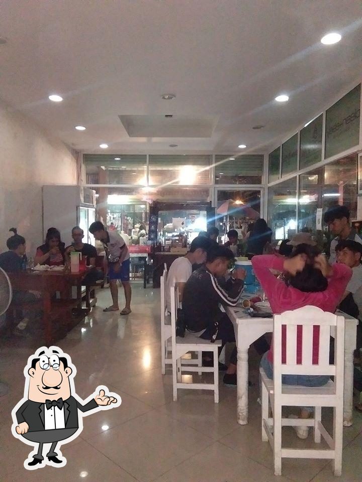 DADA BAR & RESTAURANT, Pa Daet - Restaurant reviews