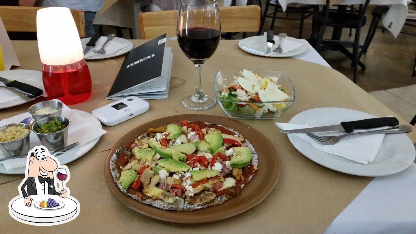 Col'Cacchio pizzeria, Cape Town, Royal Windsor Road